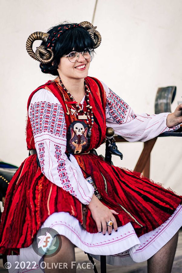 Varushka look and feel - Empire