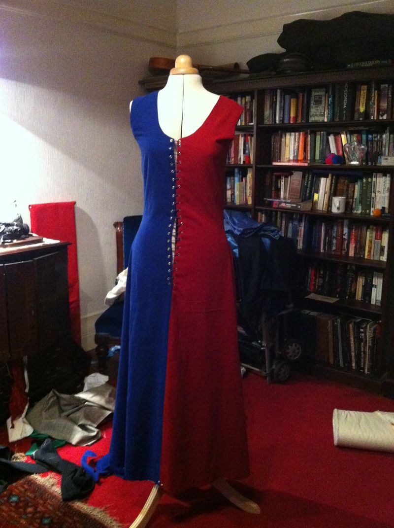 How to - Make a kirtle - Empire